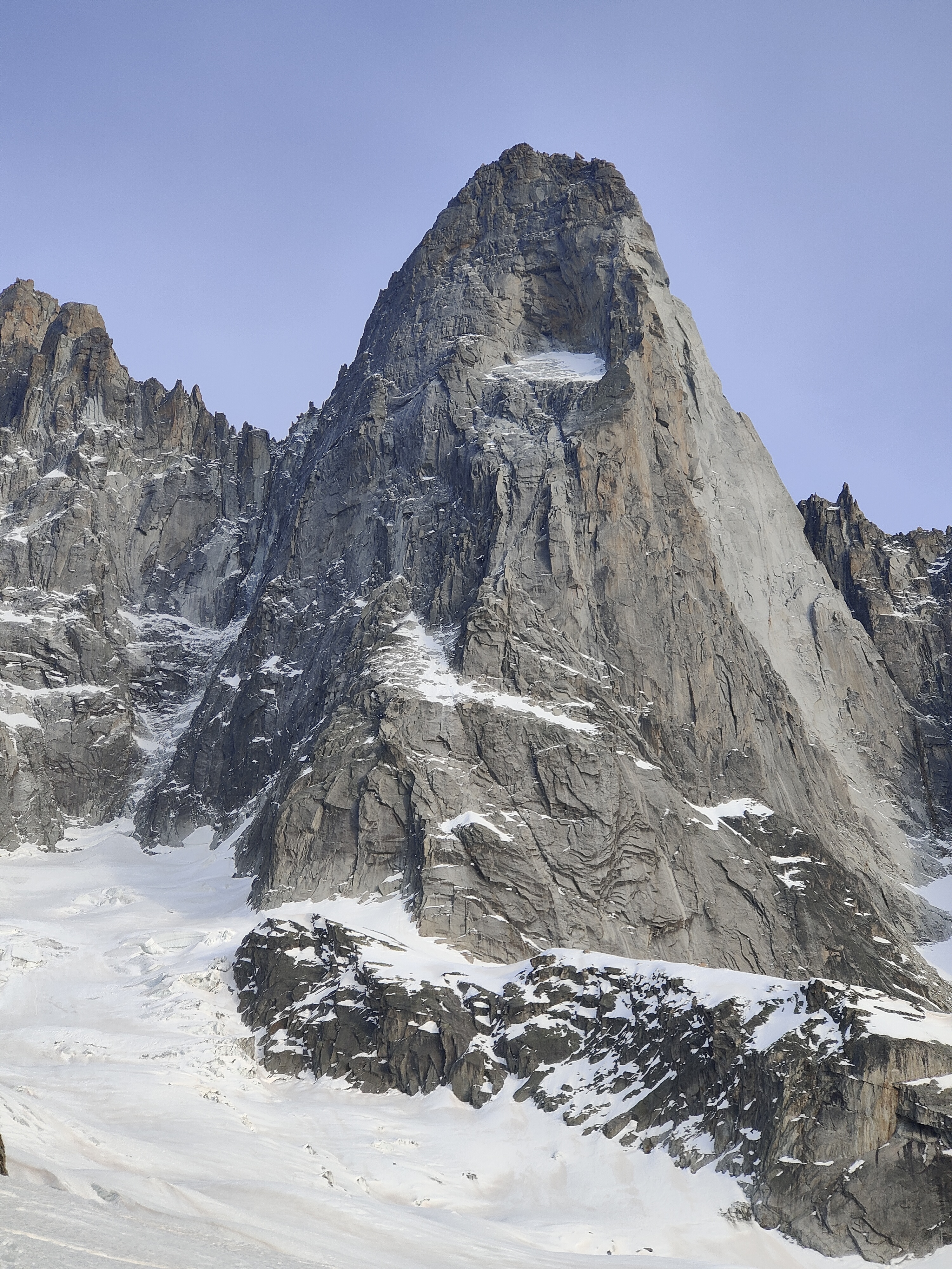 Parete Nord Petit Dru – Via Allain-Leininger – GABRIEL BUDA A.GUIDA ...